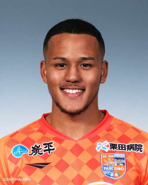 デューク カルロス選手 育成型期限付き移籍期間満了およびSC相模原へ完全移籍のお知らせ｜インフォメーション｜AC長野パルセイロ